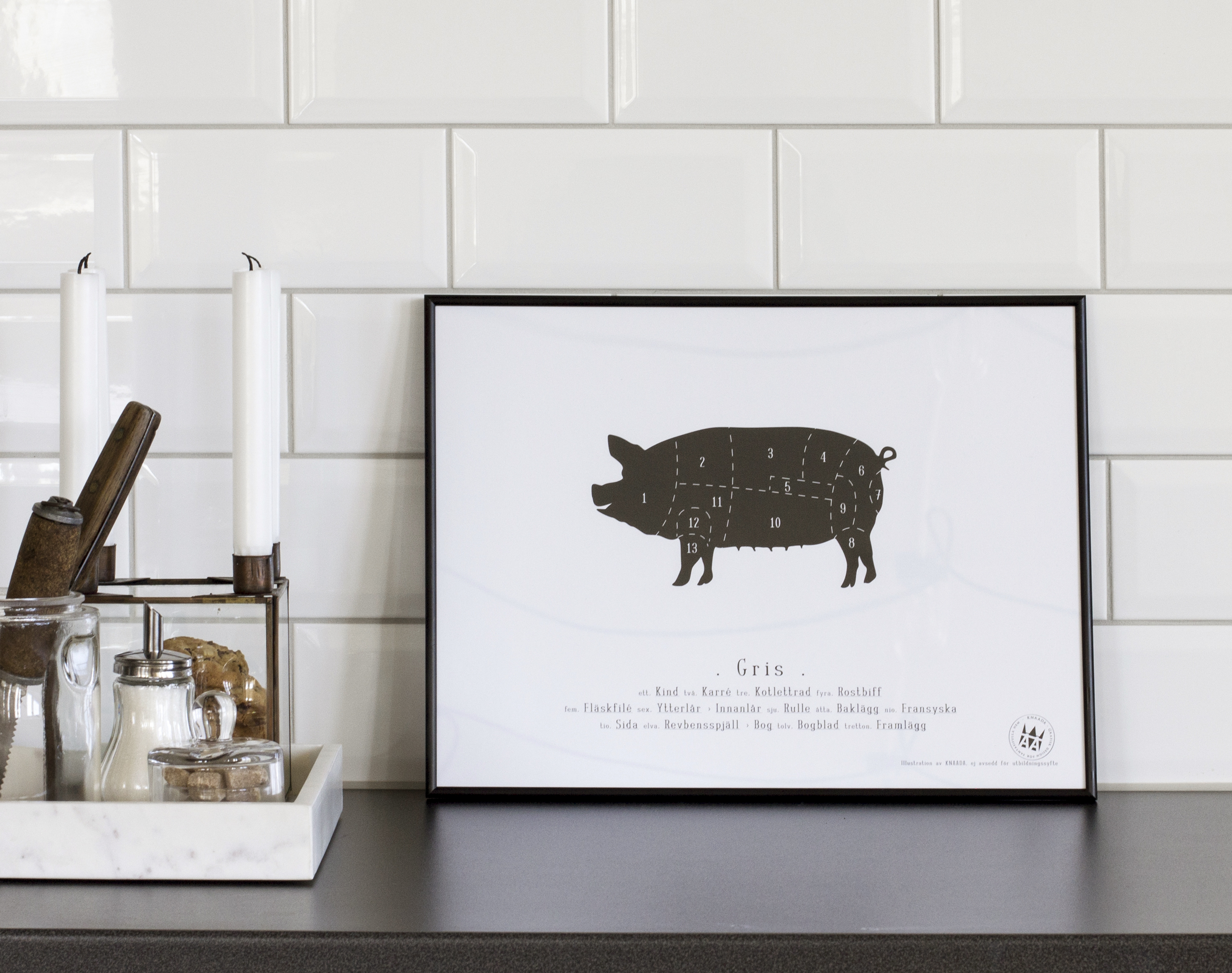 Knaada - Styckschema - GRIS - 30x40 Cm - 30x40 Cm